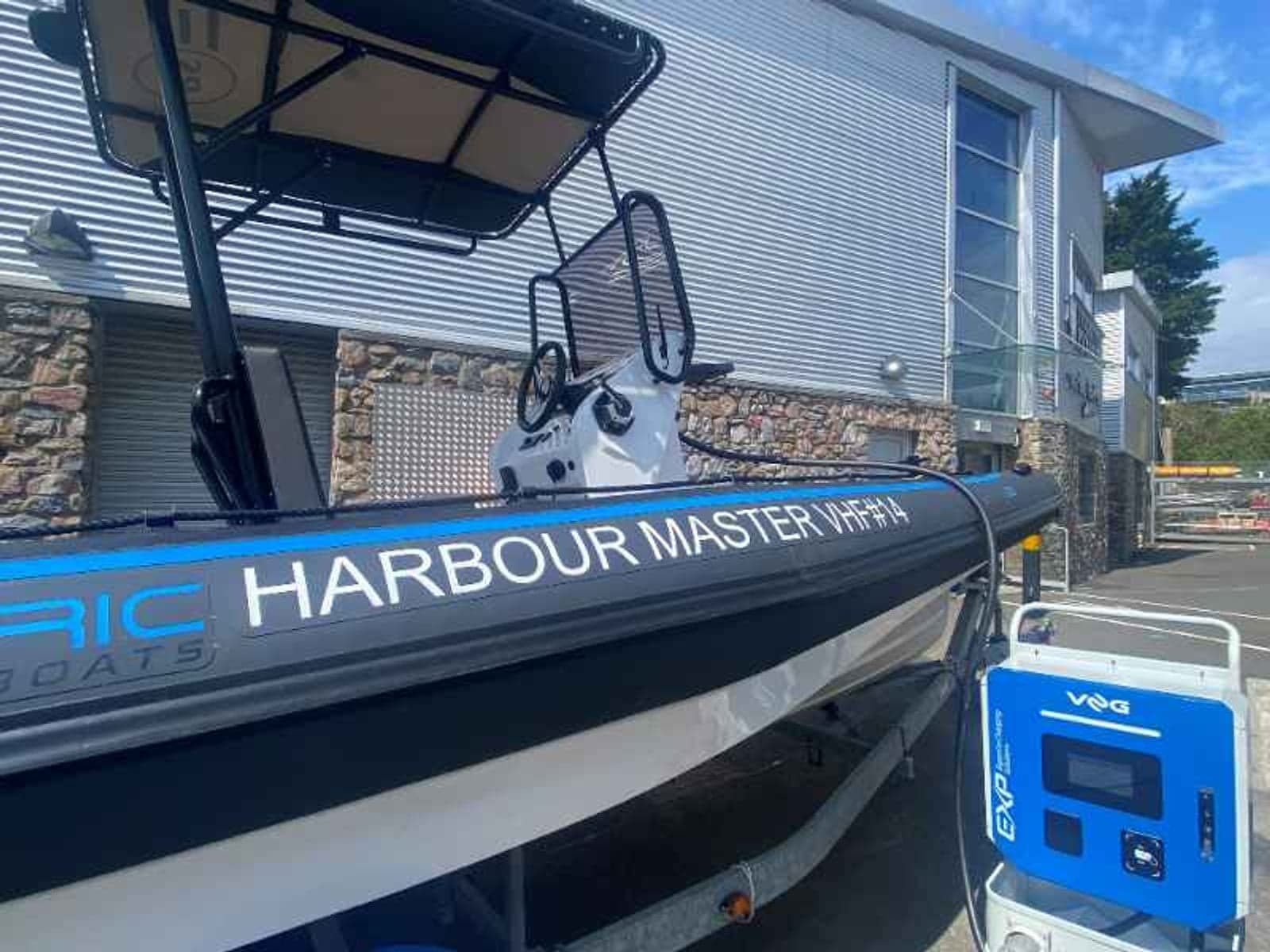 Electric boats & bidirectional charging: Milestone to vessel-to-grid ...